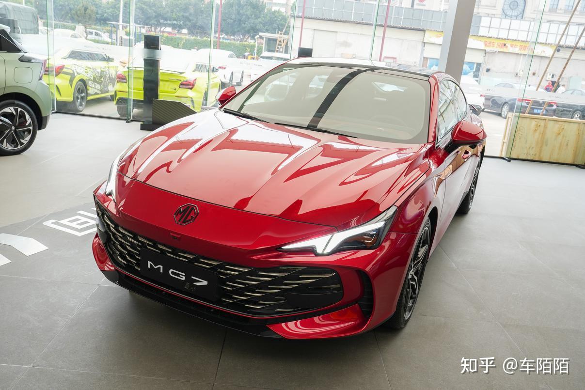 品牌首款黑标轿跑/配2.0T+9AT 抢先到店实拍MG7！ - 知乎