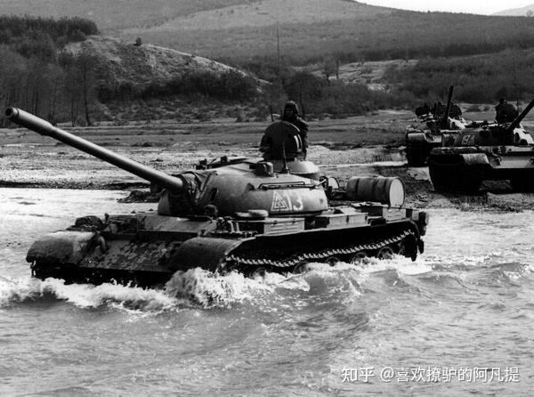 编号14：T-55主战坦克（第四部分）：T-55 M1958、T-55A M1961、T-55K、T-55AK、T-55 ALMAZ - 知乎