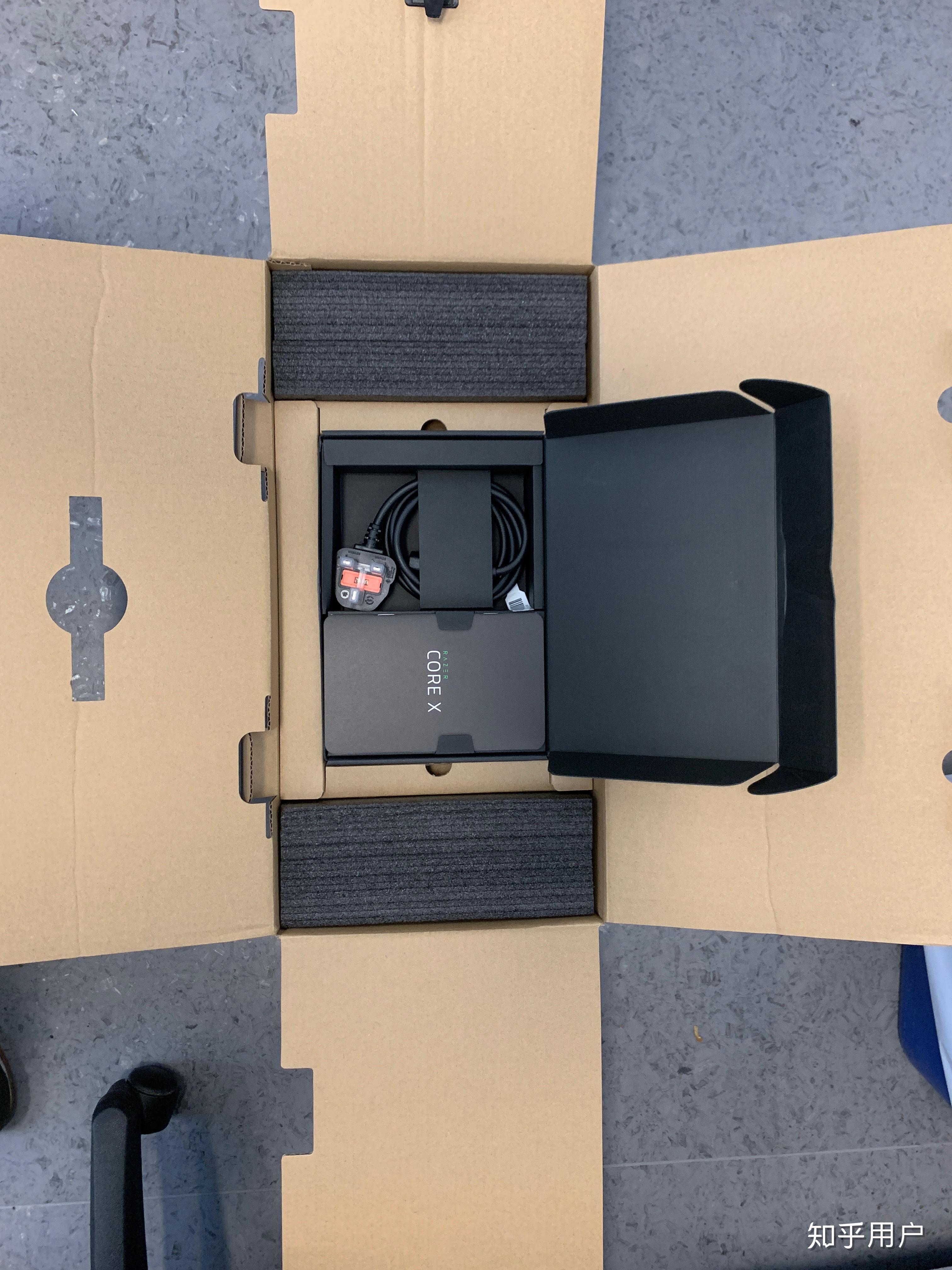 如何评价雷蛇的外置显卡 Razer Core？ - 知乎