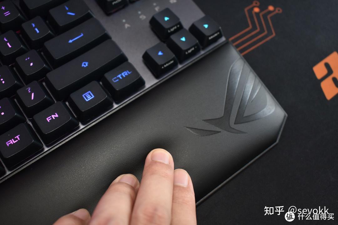 ROG游侠RX TKL无线版：兼备颜值、手感、可玩性 - 知乎