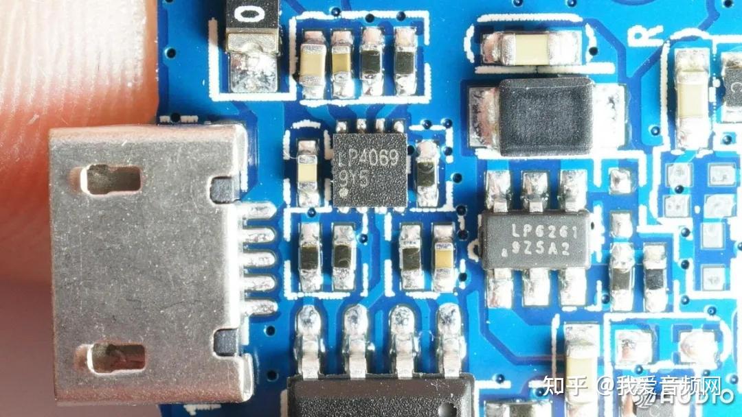 2021年TWS耳机充电盒电源管理芯片及应用案例汇总 - 知乎