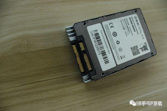 企业级超级邮轮英特尔 P3600 简评 - 知乎