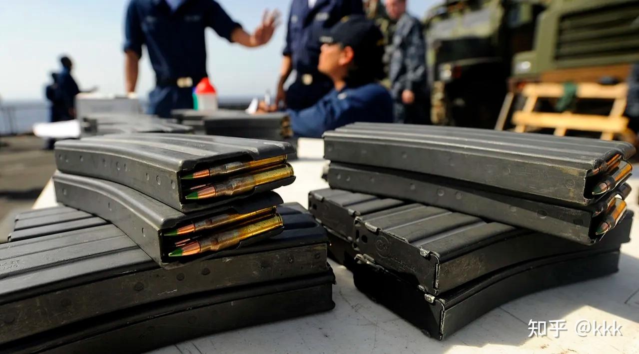 「瑞士步枪史」从STG57到STG90系列的瑞士巅峰后现代步枪发展史 - 知乎