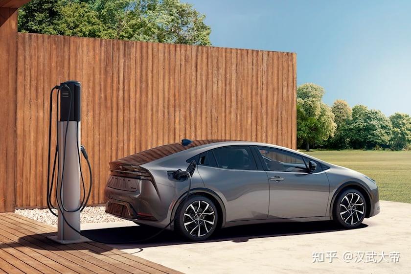 2023款丰田普锐斯（Toyota Prius）以更大的动力、效率和风格亮相 - 知乎