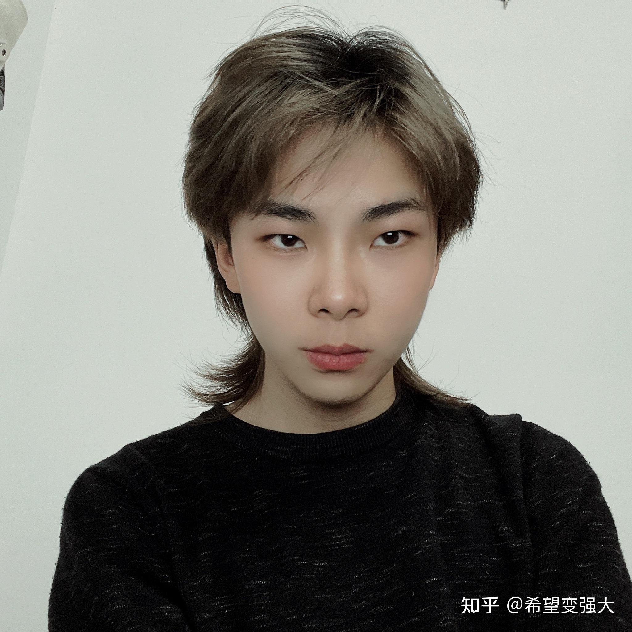 经常有人夸我长的很好看,但是我自己觉得我特别丑 知乎