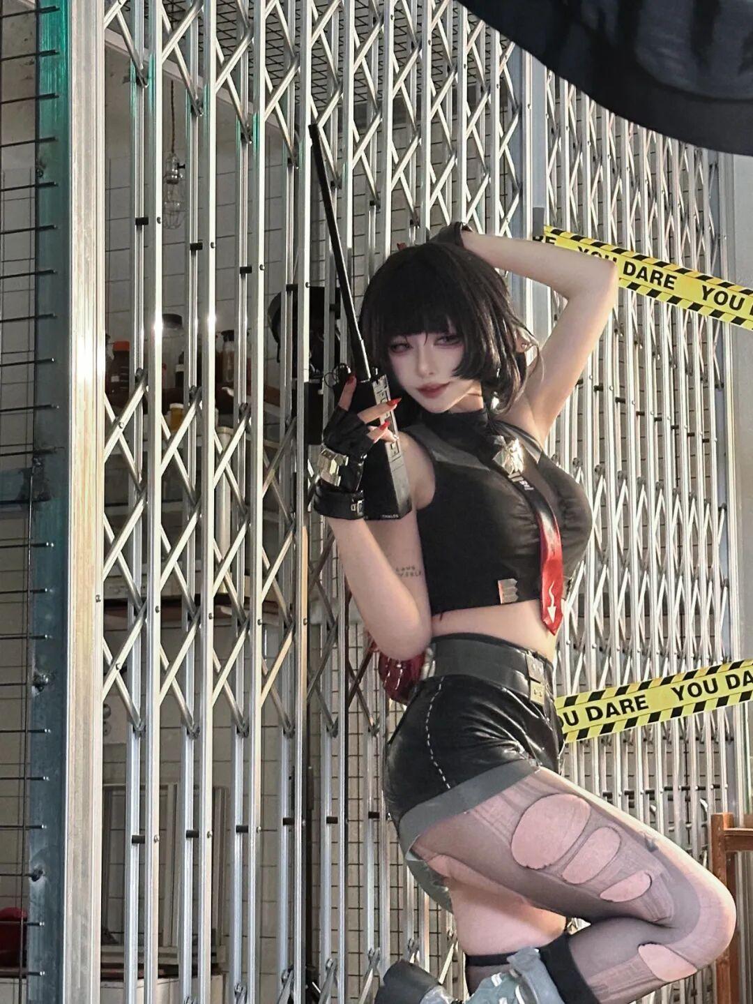 暧昧与危险，只差一步之遥！绝区零 老鼠cos - 知乎