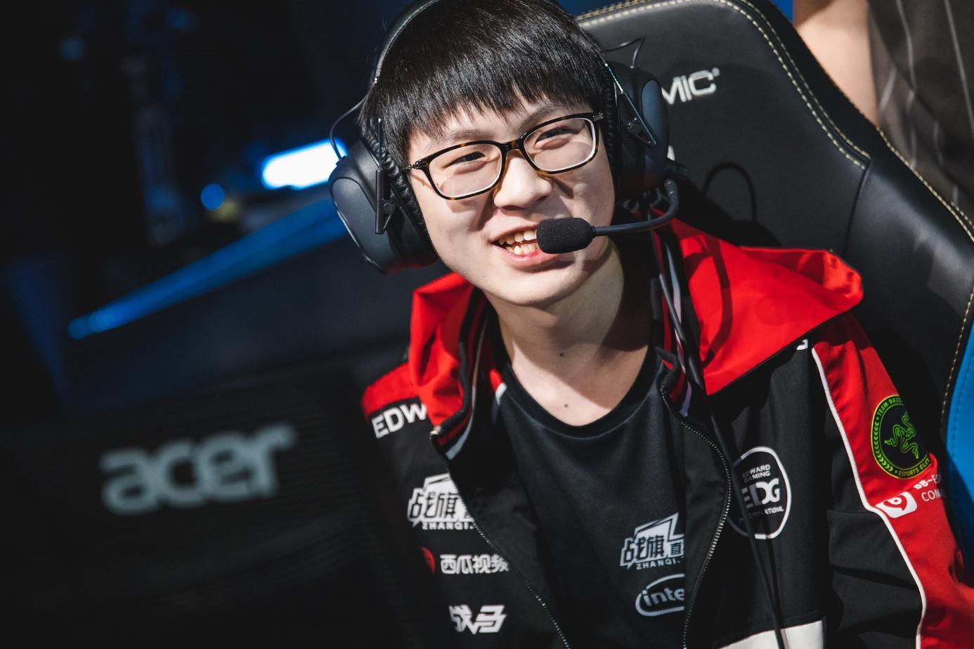 【PentaQ.LPL十年盘点】登神长阶：从新秀到新星 - 知乎