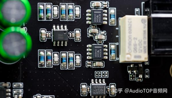 精工细作：旗舰级ES9038Pro解码耳放一体机EverSolo DAC-Z8 - 知乎