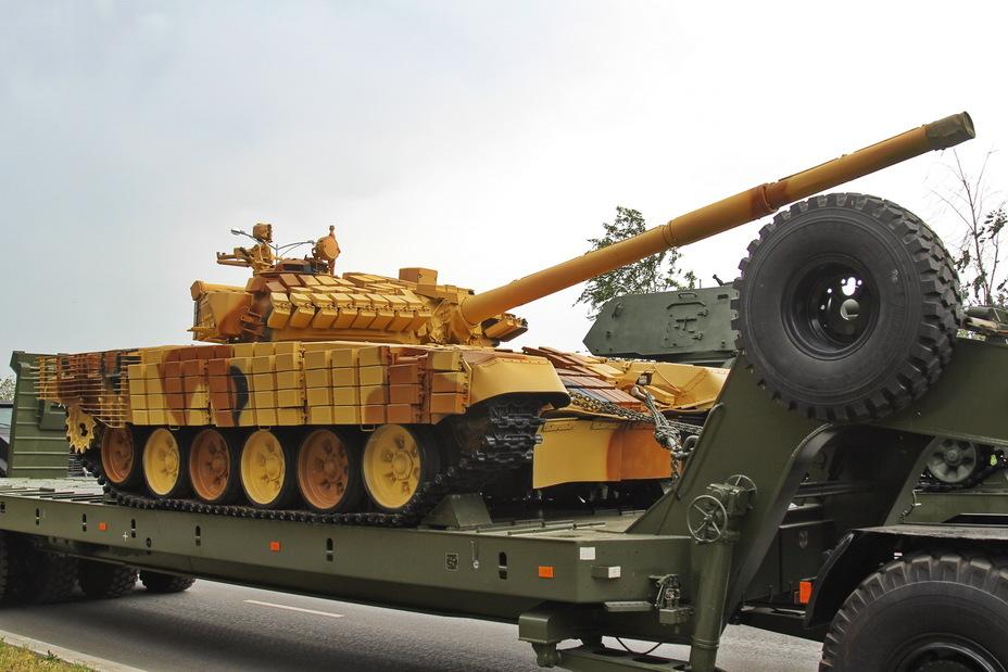 旧瓶装新酒——T-72B3和T-72BME - 知乎