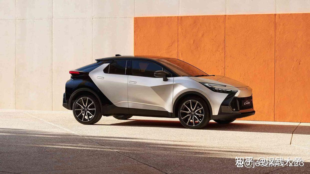 2024款丰田C-HR首次亮相PHEV - 知乎