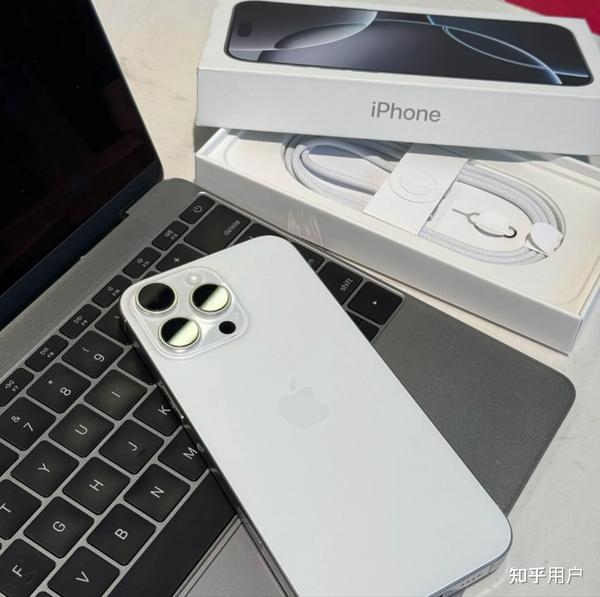 2025年iPhone16pm值得入手吗？详细解析 - 知乎