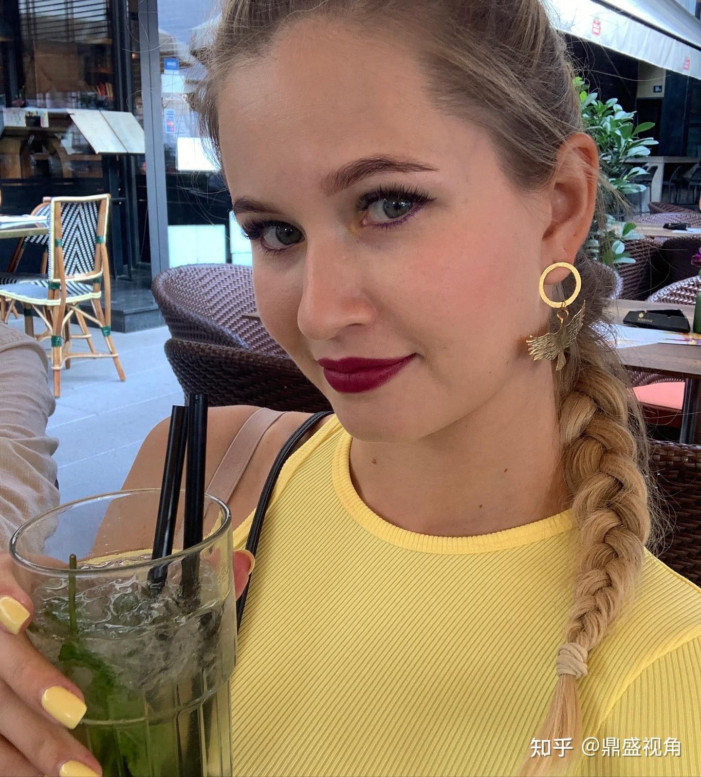 斯特拉·卡多(Stella Cardo)那个突然间就长大了的邻家甜美女孩 - 知乎