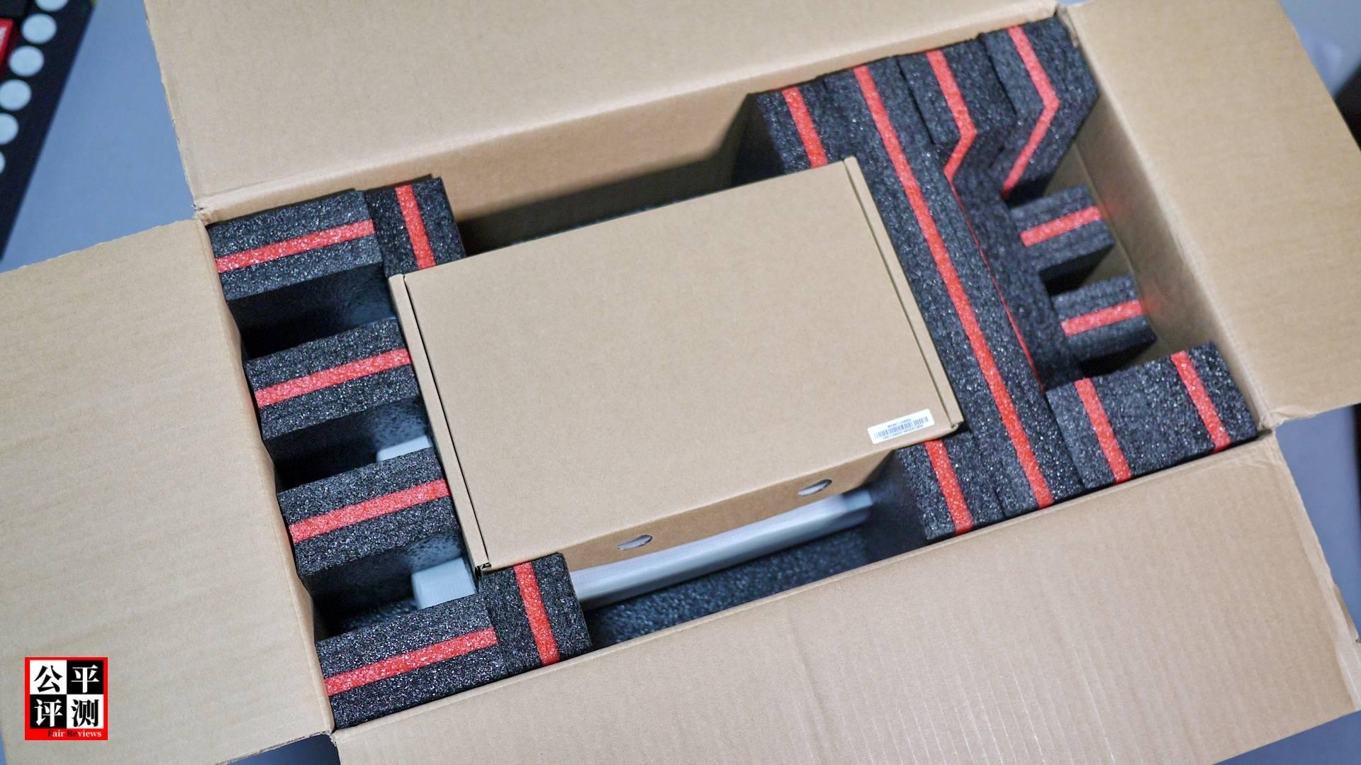 联想拯救者刃9000K 2023评测上篇：华丽塔式电竞 - 知乎