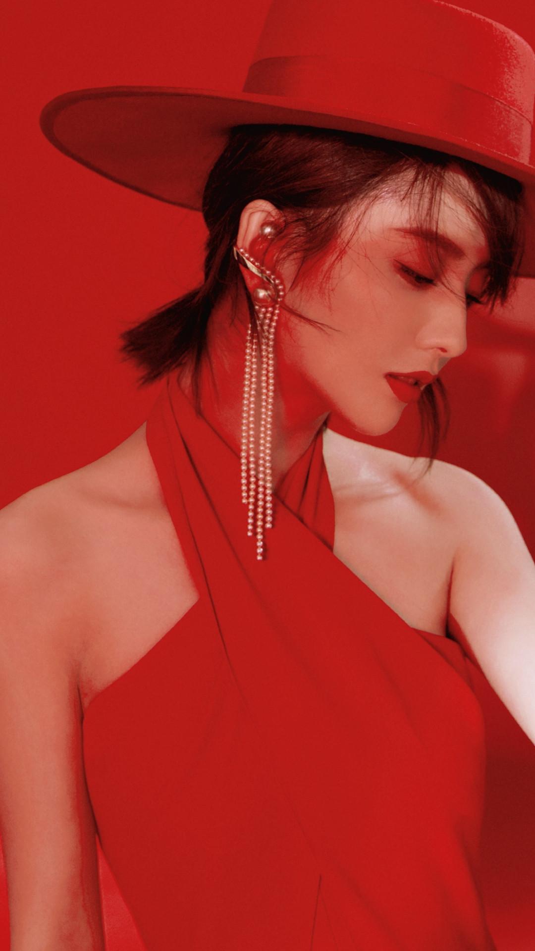女明星们有哪些惊艳的写真？ 知乎