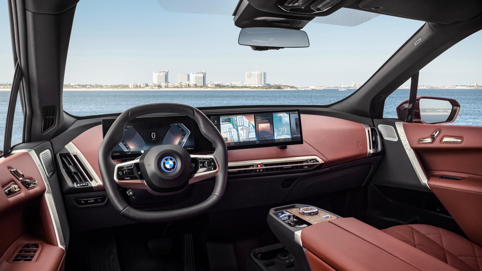 「风评」论会玩，还得是宝马iDrive 8.0系统 - 知乎