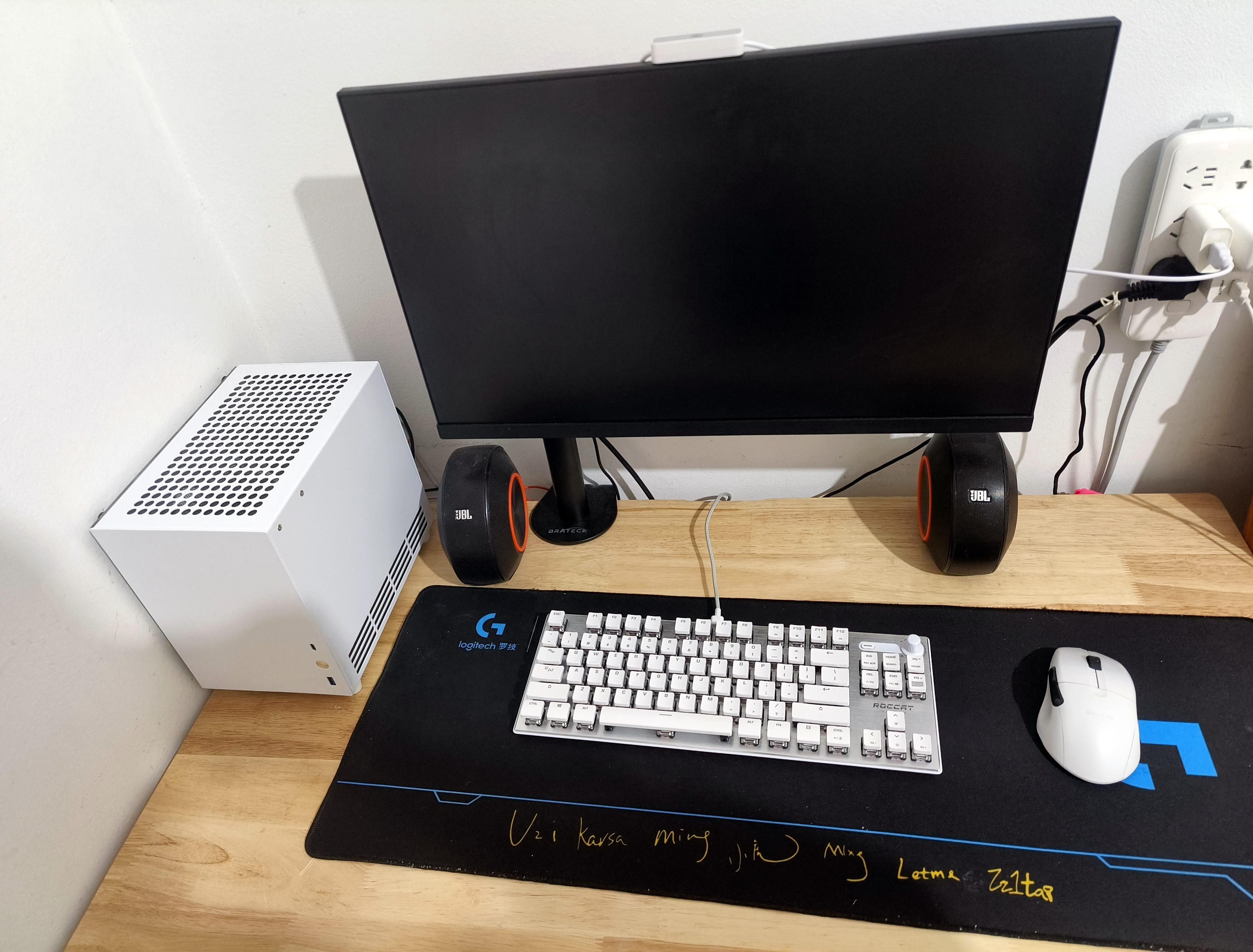 3千块组的巴掌大ITX纯白主机，百万跑分，3A流畅运行 - 知乎