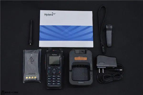 不愧为旗舰，海能达PD780专业数字对讲机开箱 - 知乎