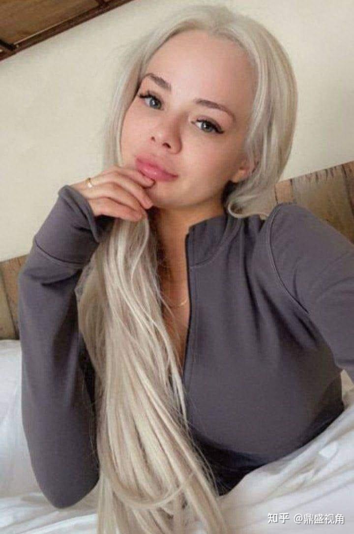 艾尔莎·吉恩 (Elsa Jean)完美容颜下，超有爱心的女神（多图） - 知乎