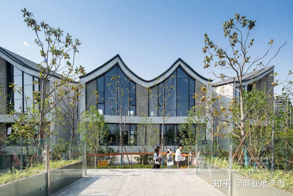 CRR百图斩｜公园里的新天地：上海蟠龙天地 - 知乎