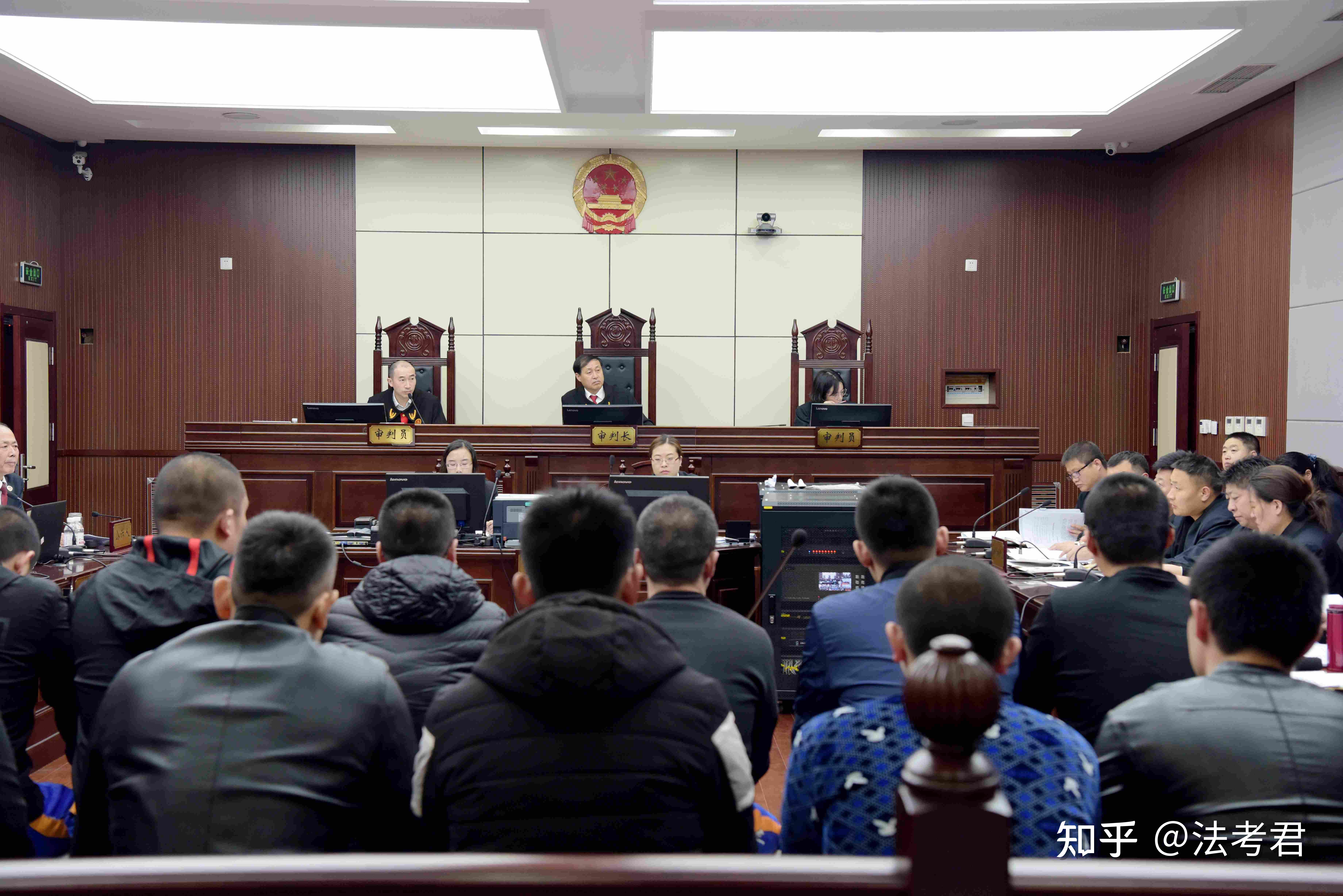 千万遗产引争议，姐姐怒将兄弟告上法庭，嫁了人凭啥不能分家产？ 知乎