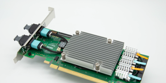 Samtec连接器技术前沿 | 新PCIe®Gen 4.0意外热添加功能 - 知乎