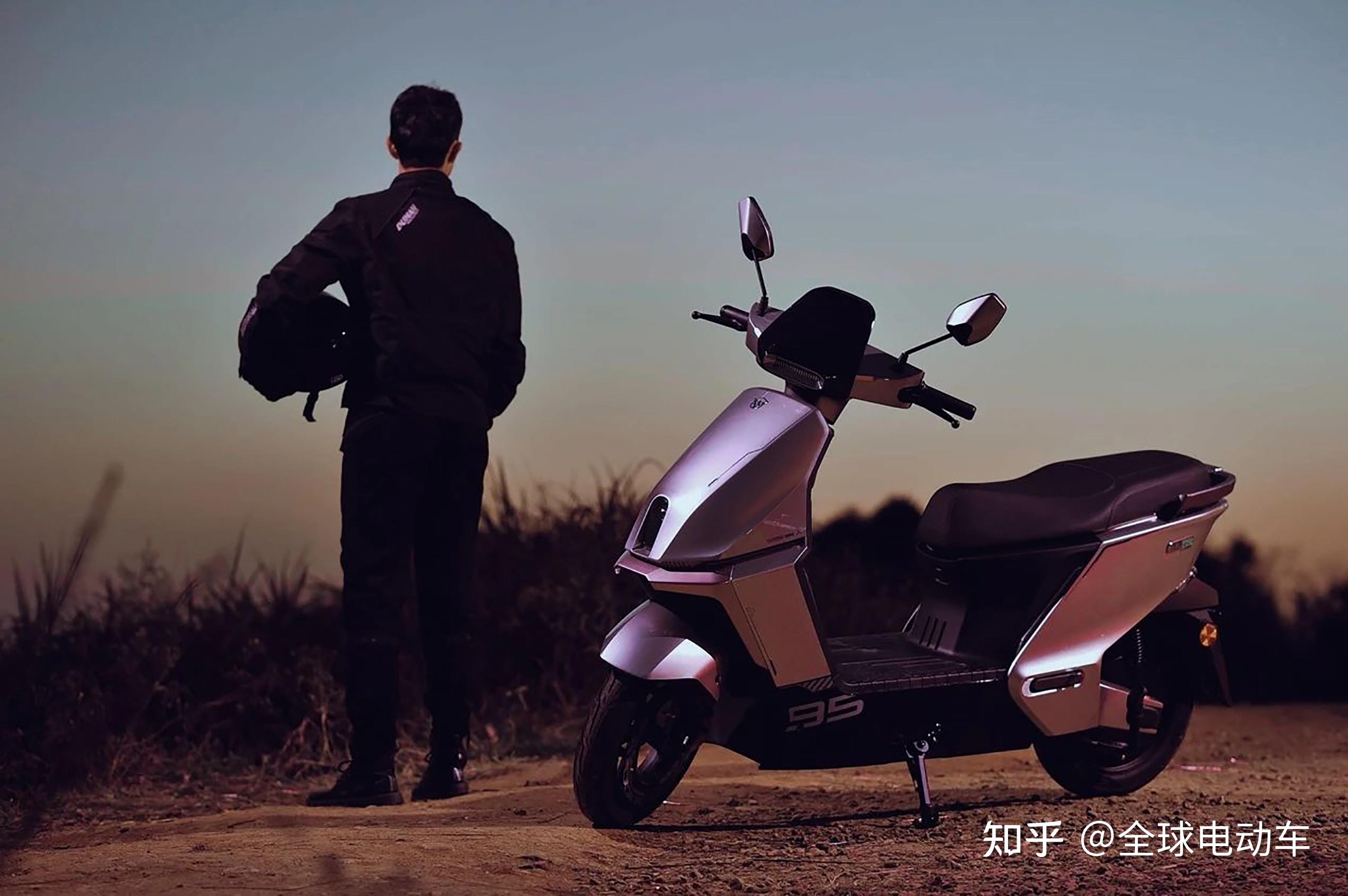 绿源新车S95亮相，续航120公里，峰值功率3000瓦，带来超跑体验 - 知乎