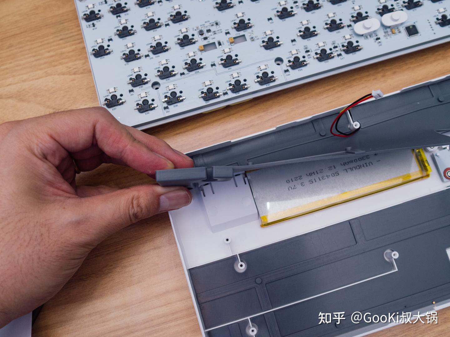 高性价比的办公键盘开箱——迈从K980 - 知乎