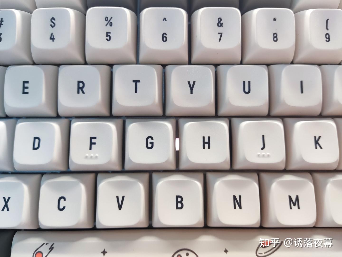 宇宙来啦！IQUNIX F97漫游指南 三模机械键盘 - 知乎