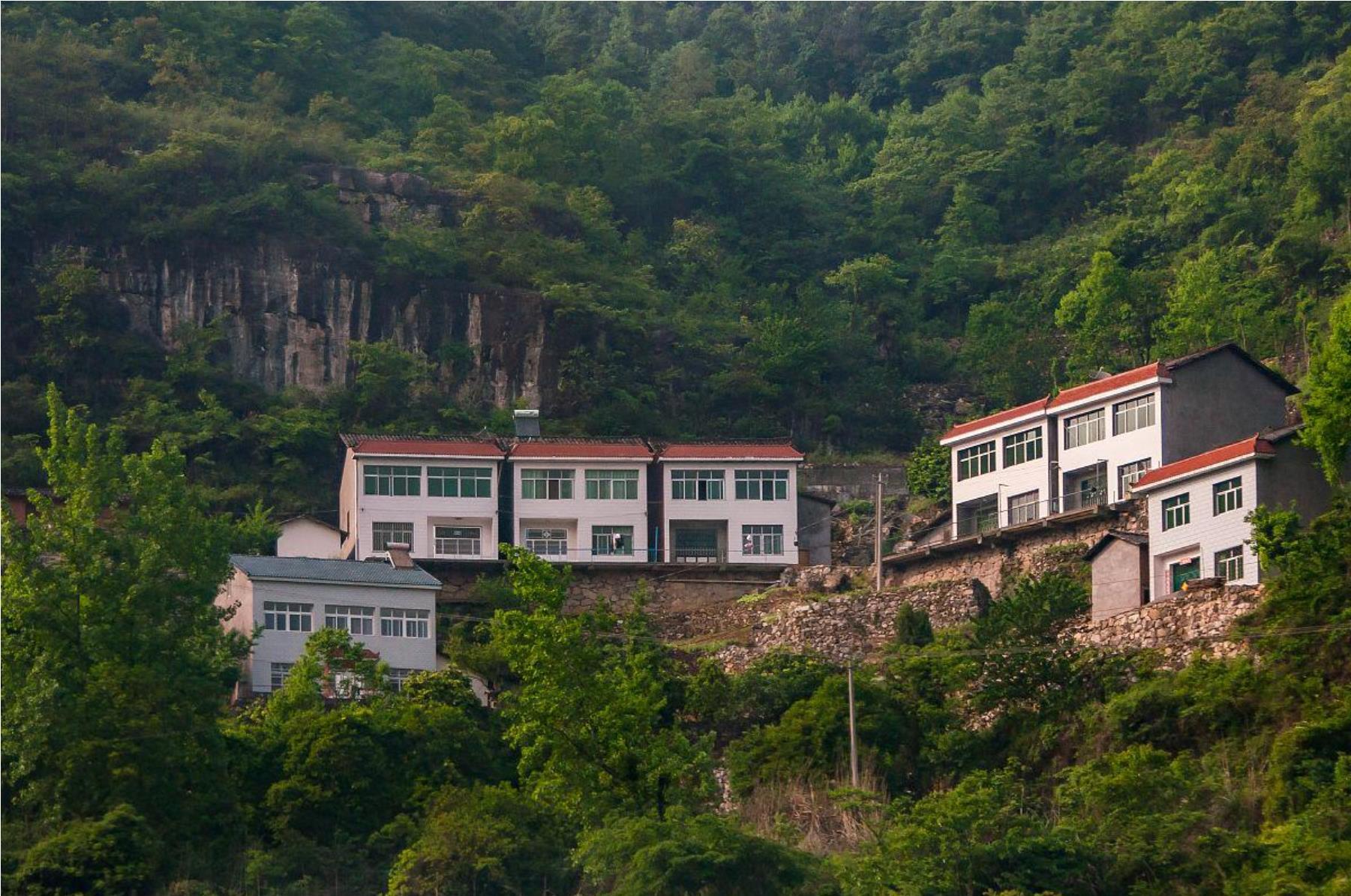 西与东，15个小时的距离！ - 知乎