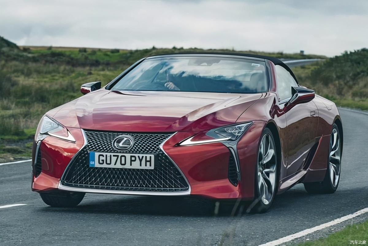 V8大自吸+10AT 但是这辆车却一点也不暴力 - 知乎