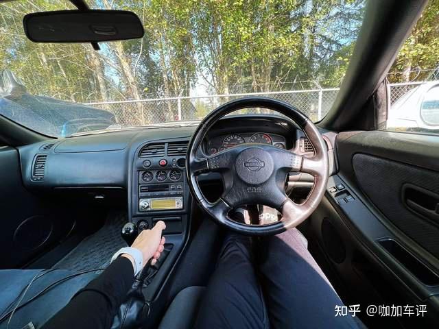 日产Skyline GT-R R33: 怀念当年还不是髪产的日产 - 知乎