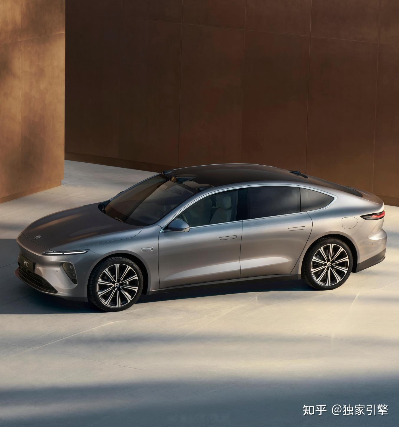 豪华纯电家轿大比拼！享界S9与蔚来ET7，谁才是你的梦中情车？ - 知乎