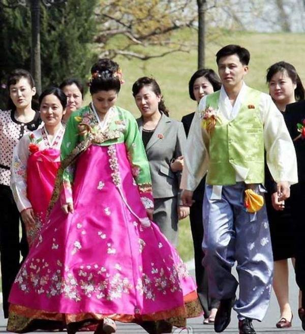 朝鲜女性:15种发型,美的自然,追逐时尚,32元发型堪比1袋大米 知乎