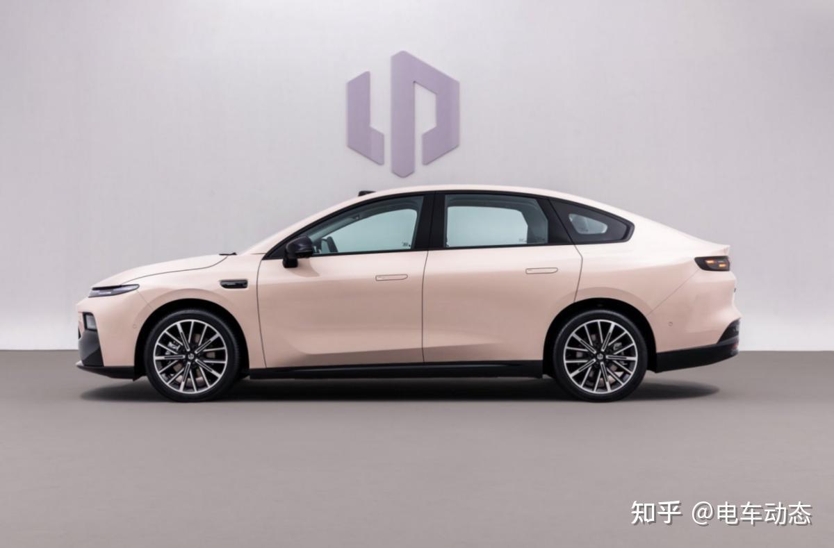 顶配才11.98万！零跑 B01携650Km续航，硬刚小鹏 MONA M03、日产 N7 - 知乎