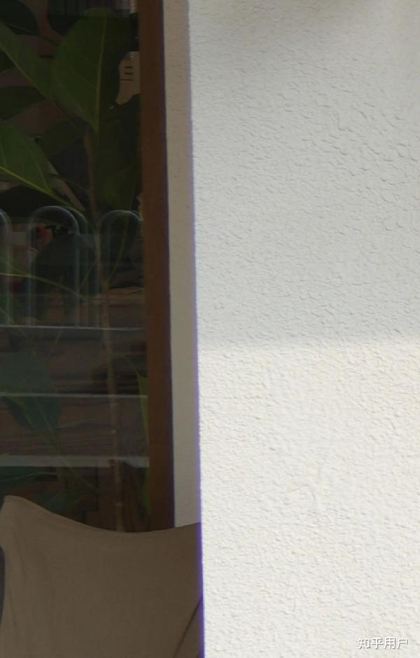 抢到了索尼a7c2加20-70套装，这镜头和腾龙28-200谁更适合做挂机镜头？