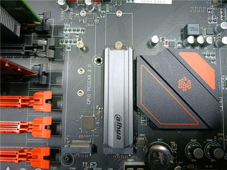 华南金牌X99-F8D PLUS 双U匹配8条16G内存性能炸裂 - 知乎