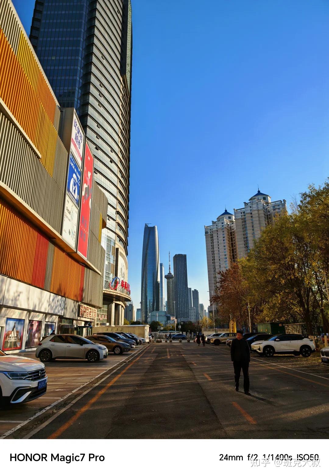 随拍体验：荣耀Magic7Pro vs 荣耀Magic6Pro各焦段对比 - 知乎
