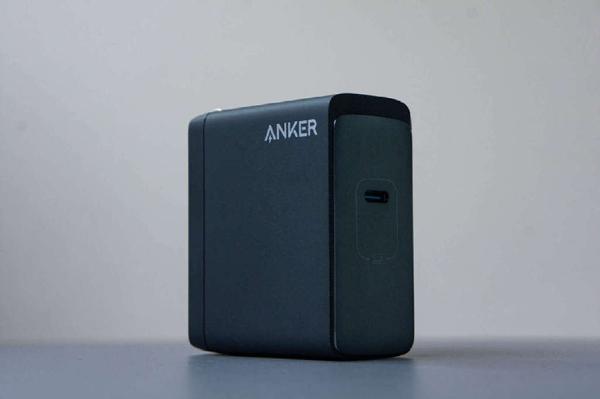 实测告诉你，140W超大功率快充选哪一款好？ - 知乎