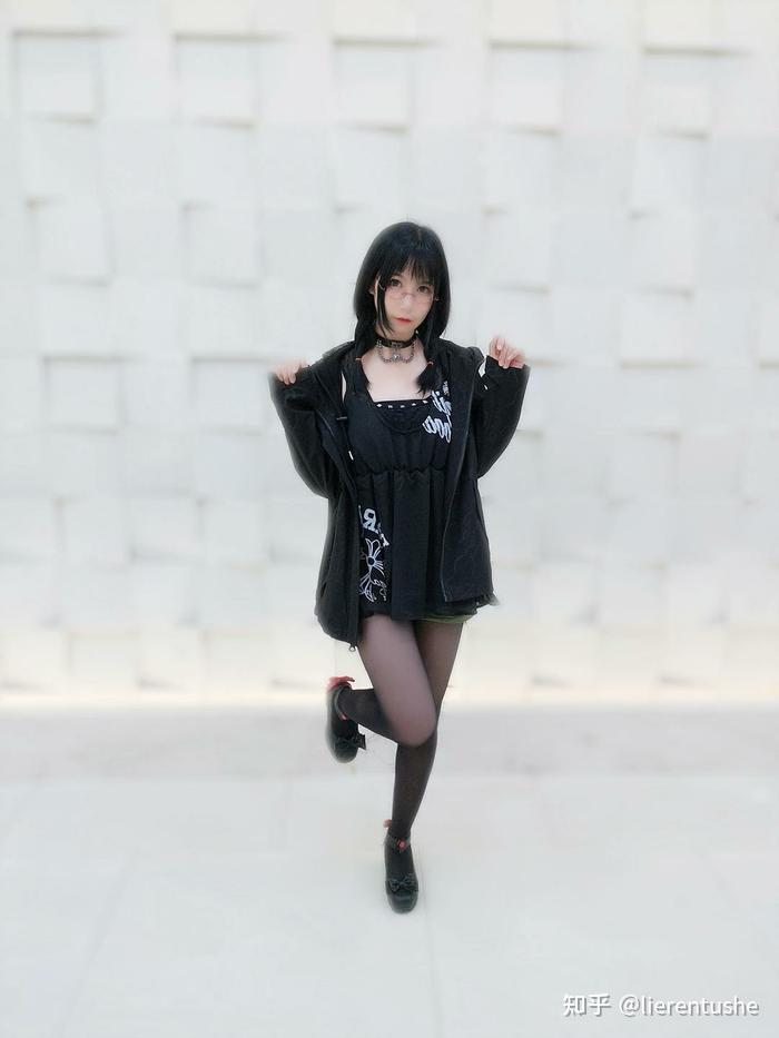 COS：逐月Su cosplay美图 cos写真图片合集 - 知乎