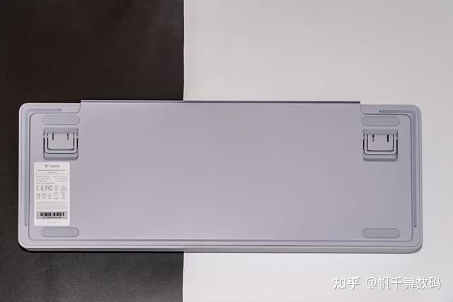 集手感和性价比一体的98键的雷柏V700 DIY-98机械键盘测评 - 知乎