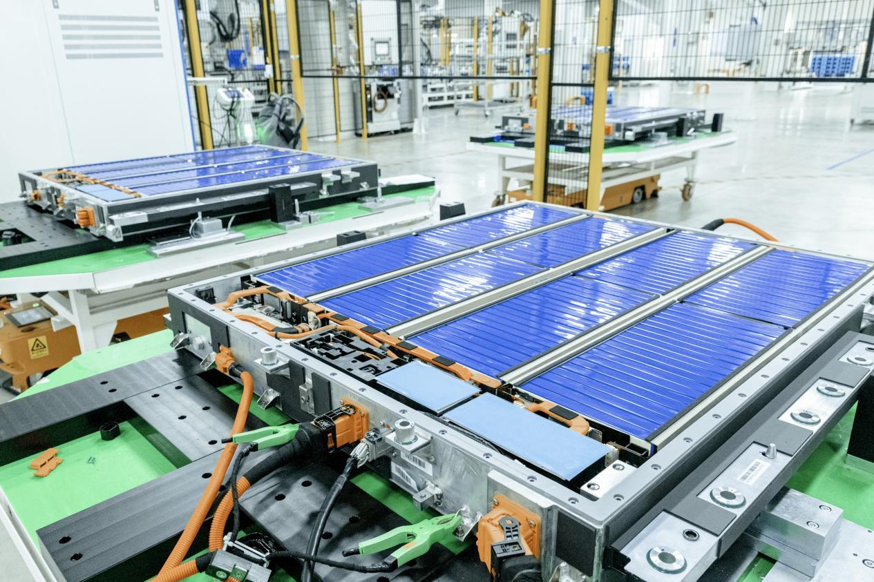 全球最大电量800V 5C三元增混电池 蜂巢能源龙鳞甲二代电池在湖州基地正式下线 - 知乎