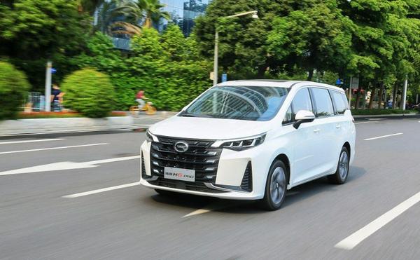 预算15万买啥mpv?全新吉利嘉际l对比传祺m6 Pro 知乎