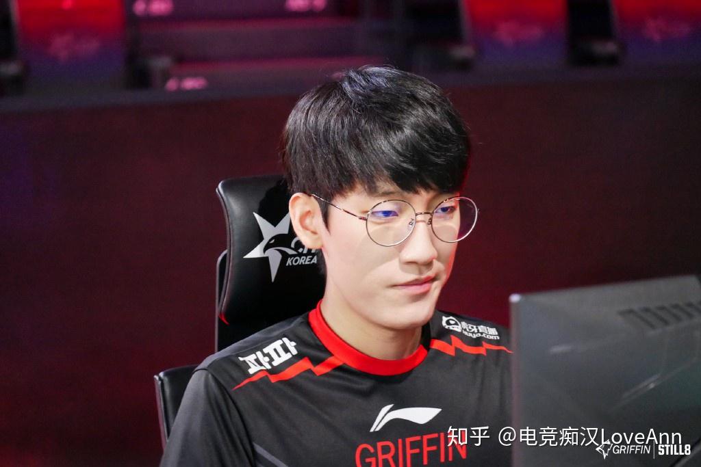 SKT进入S9后发死神敲门图，GRF强势反击，但细节耐人寻味！ - 知乎