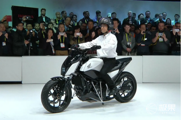 再见了，ASIMO！它曾是世界最先进的类人机器人 - 知乎