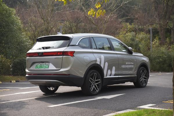 不仅更大，也更智能——短试威马EX6 Plus - 知乎