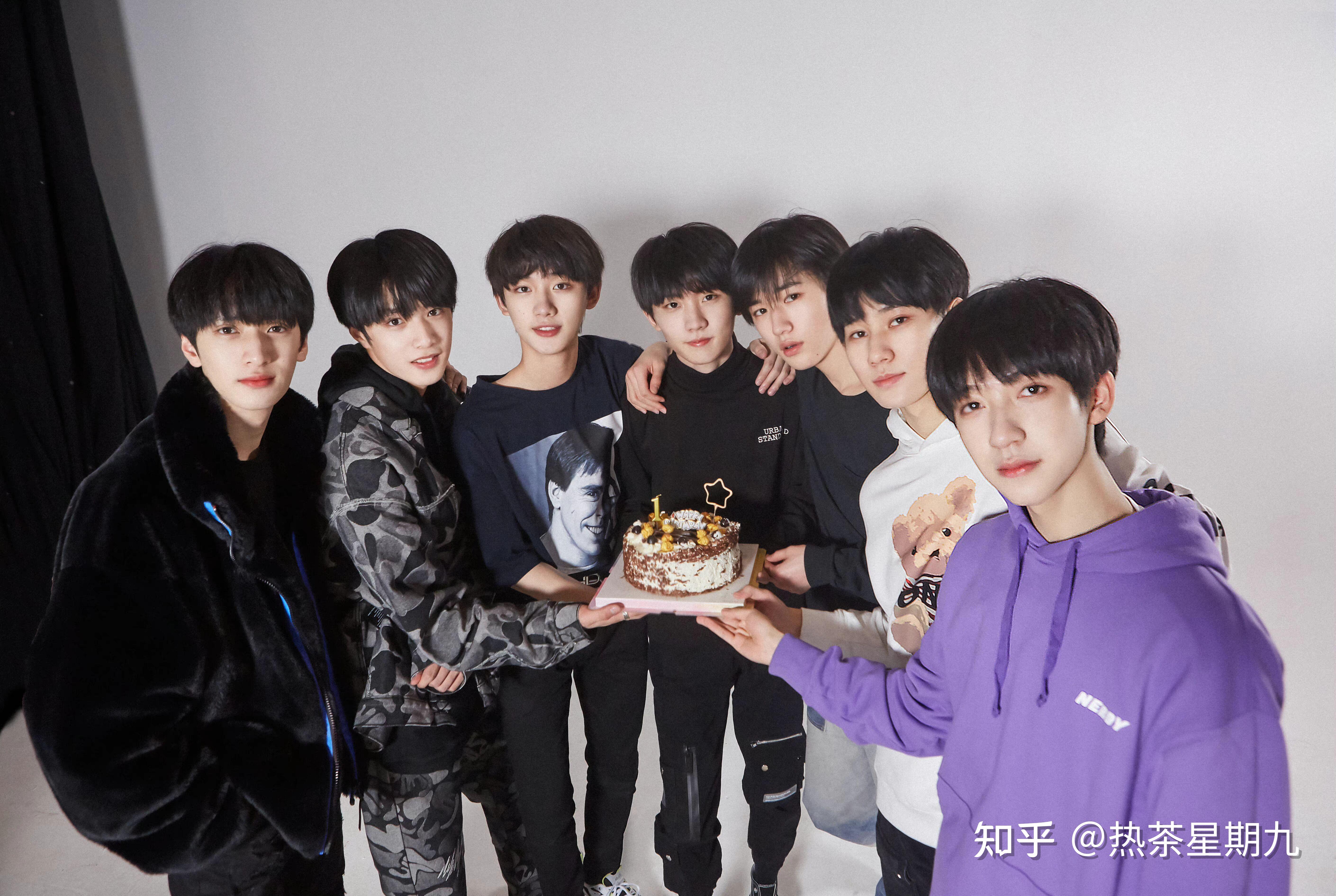 时代少年团：成团两年，从被轻视到另眼相待，莫欺少年穷！ - 知乎