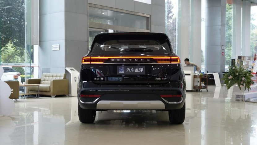 2.0T+8AT+大空间SUV，奔腾T99选购指南 - 知乎