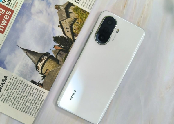 低价就拥有强大续航的4款手机，出门不用带充电宝，用一天无压力 - 知乎