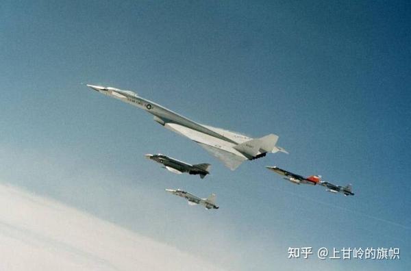 今日武器装备分享-美国XB-70女武神轰炸机 - 知乎