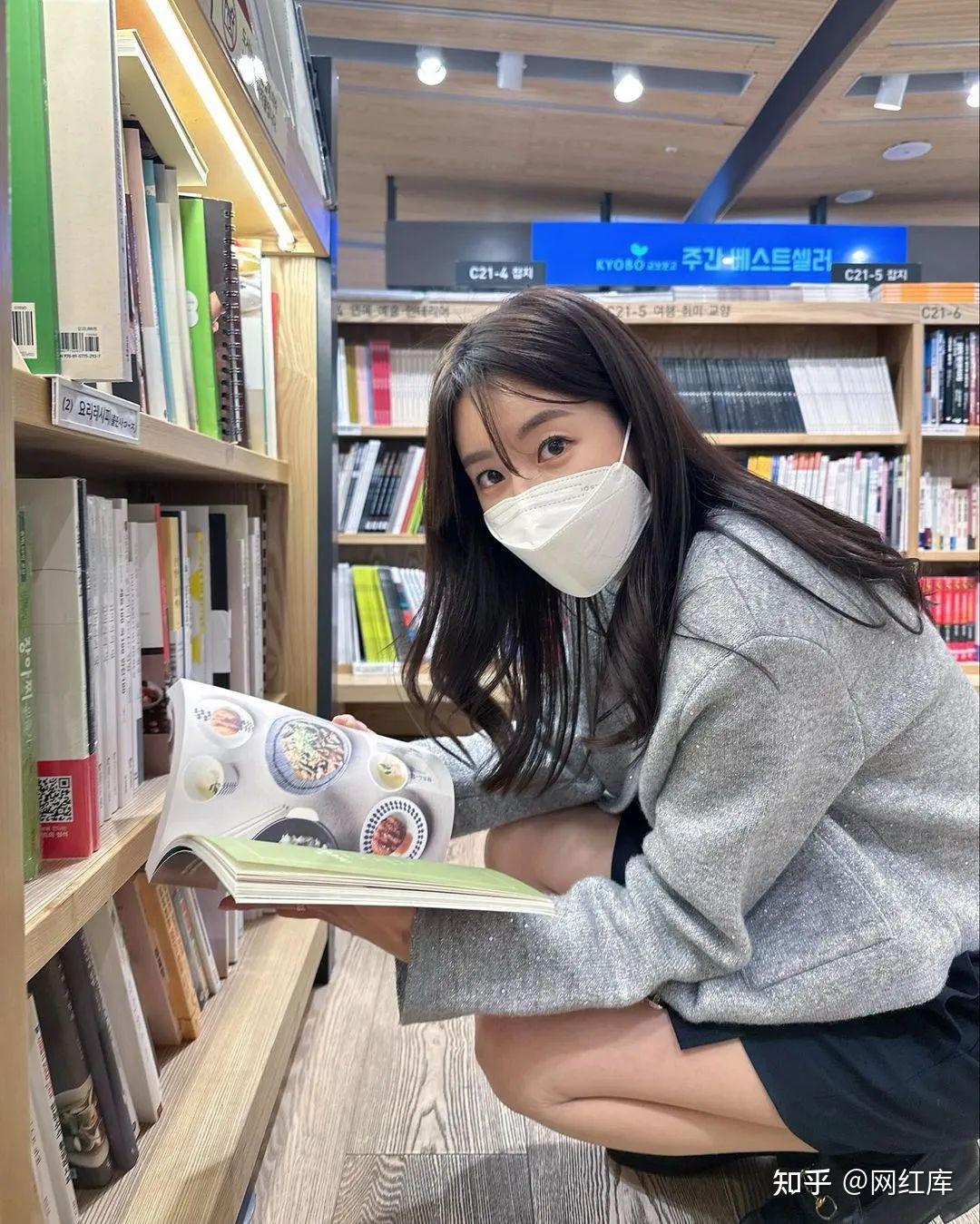 韩国网红umzi，身材热辣，勤奋自律，曼妙曲线，让人侧目 - 知乎